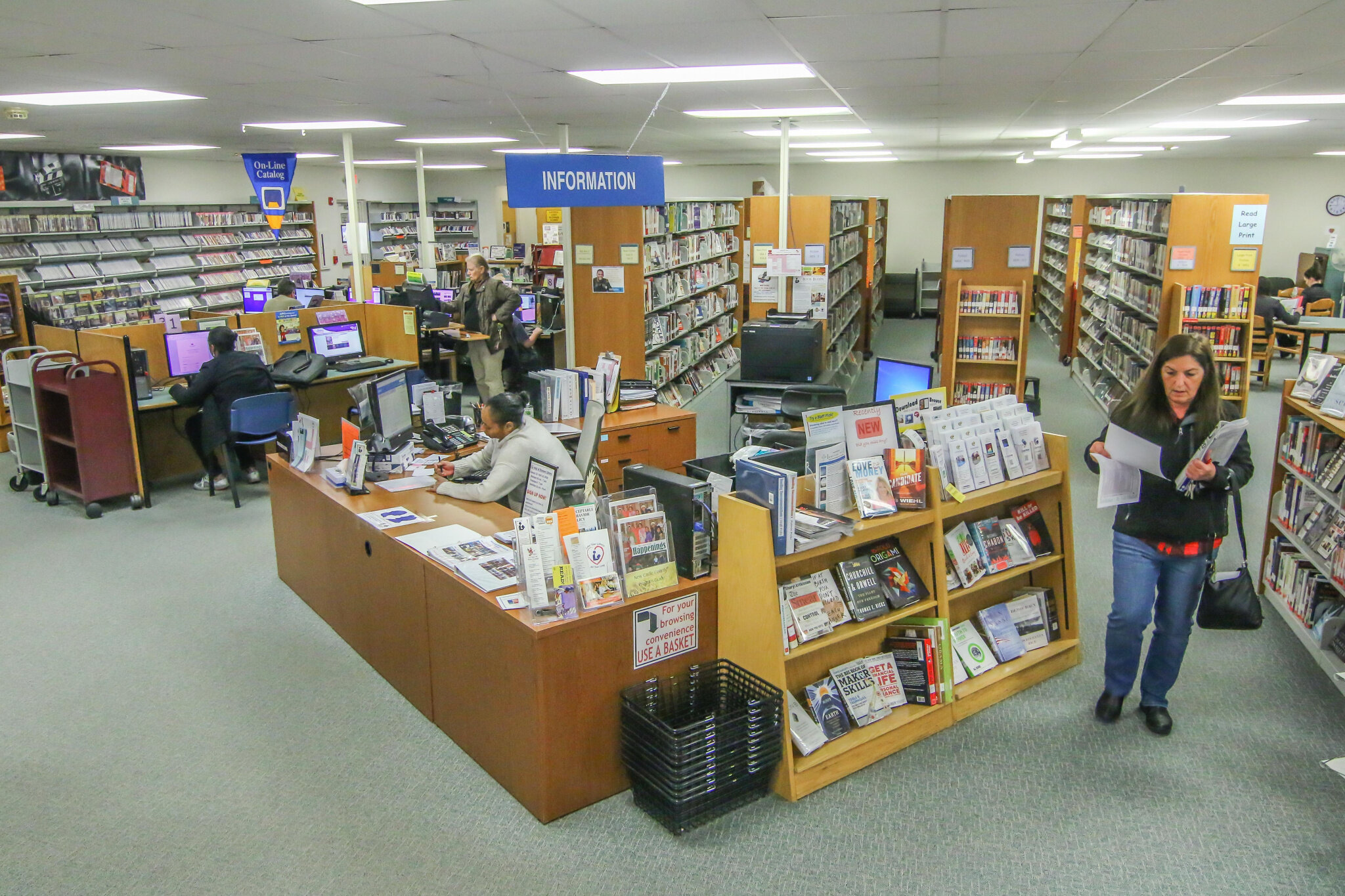 County Executive Matt Meyer announces initial phase of County library ...